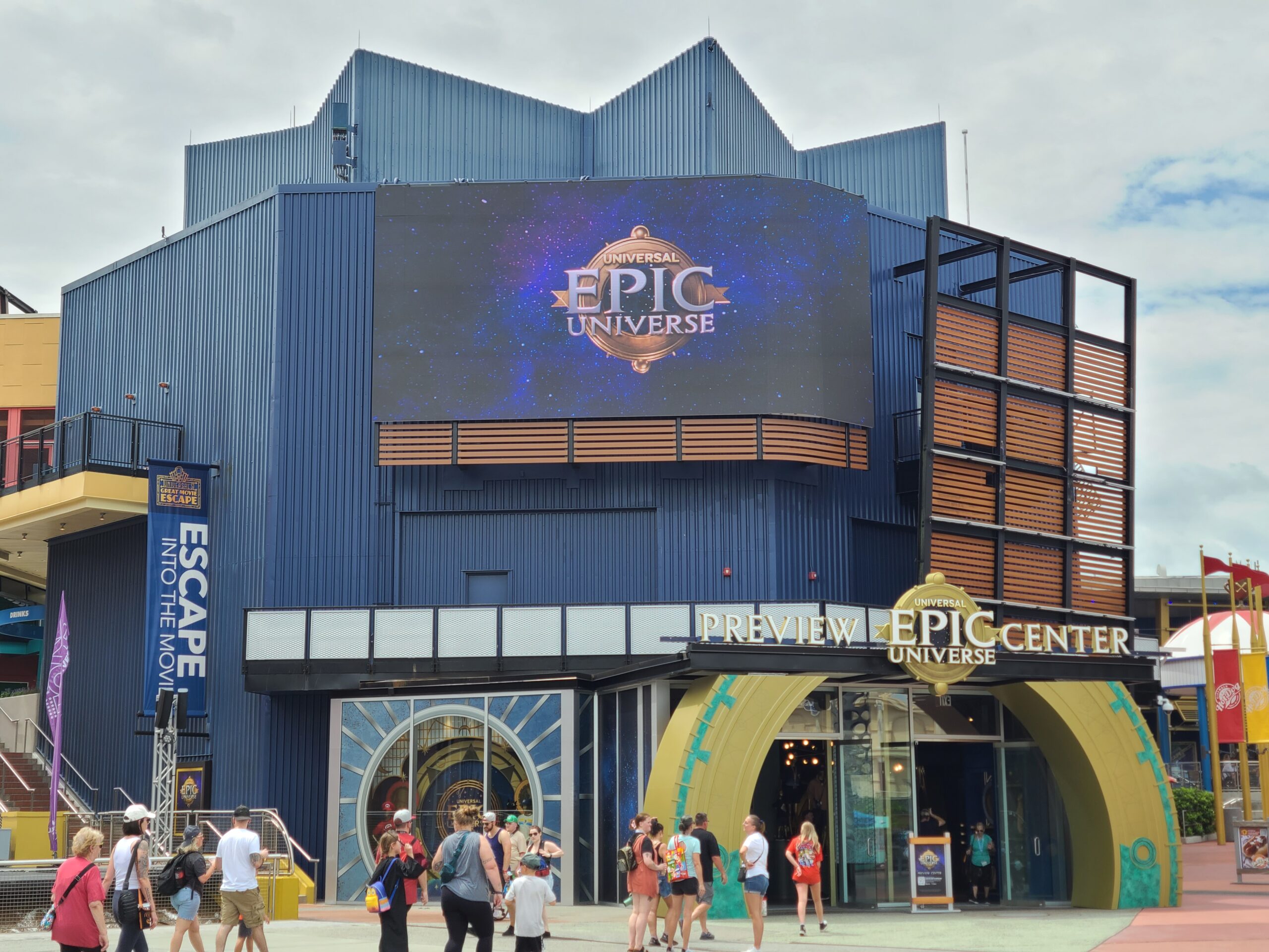 Universal Epic Universe Preview Center – api(+)